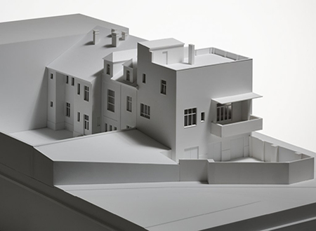 ARCHITEKT ADOLF LOOS – MODELY A FOTOGRAFIE | Prague Art Week